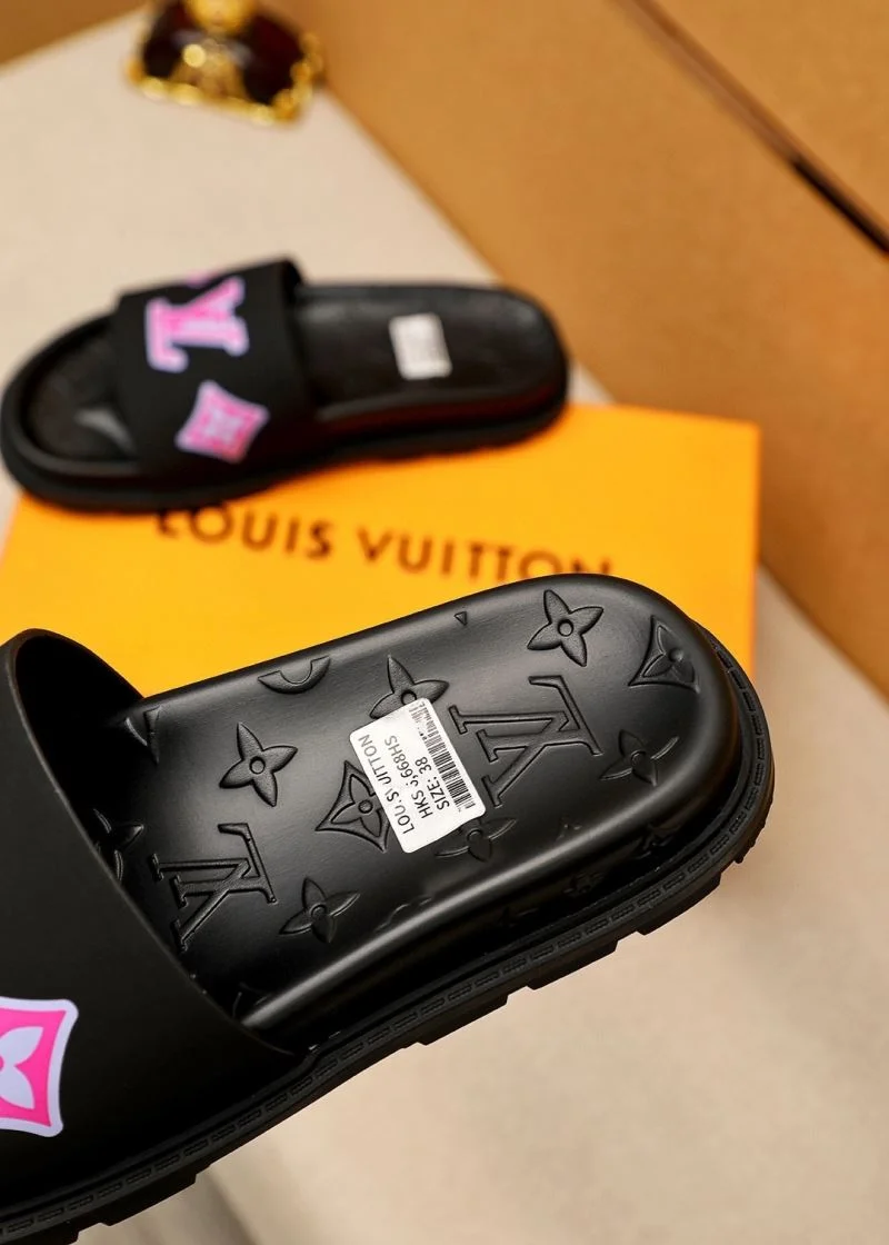 Bargain Louis Vuitton Slippers