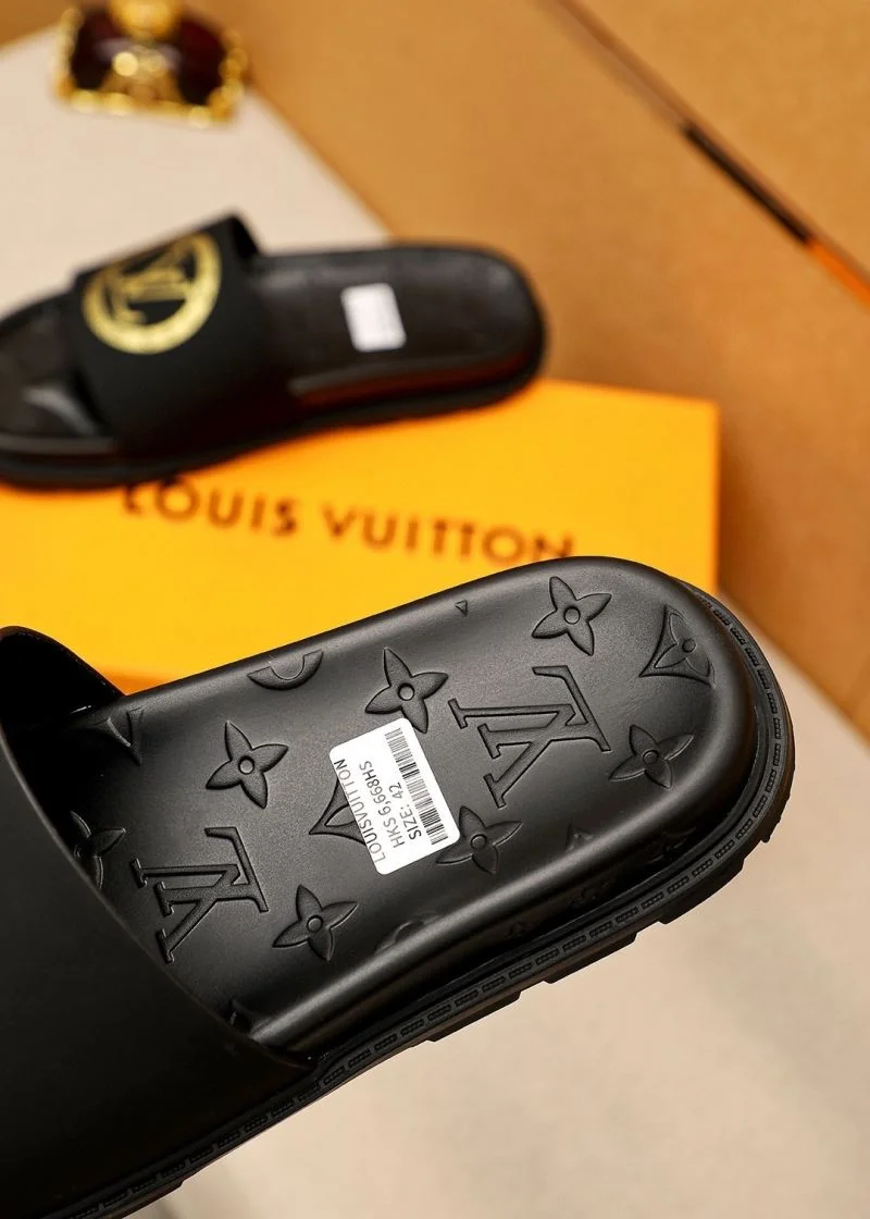 Brand-authenticated Louis Vuitton Slippers