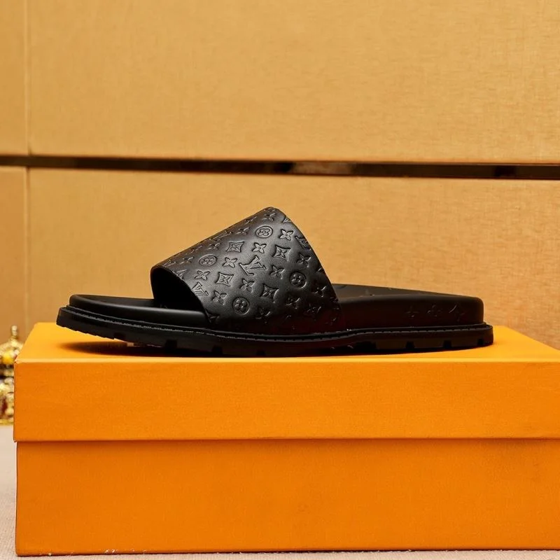 Top match Louis Vuitton Slippers