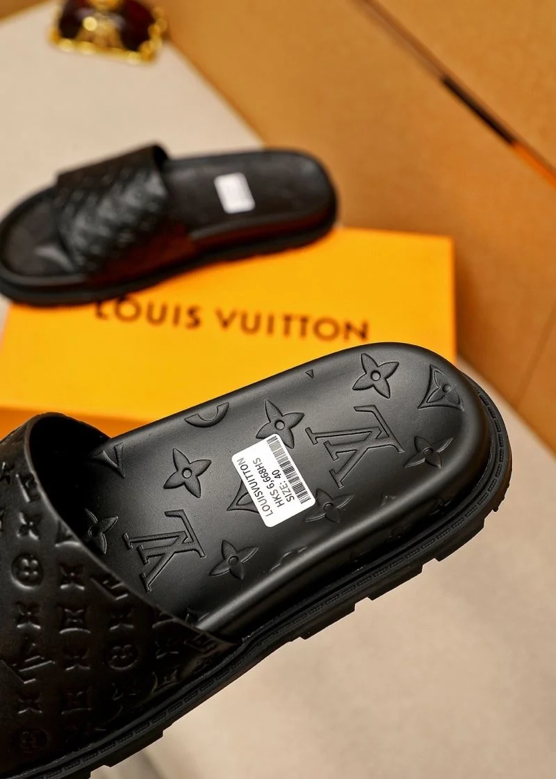 Top match Louis Vuitton Slippers