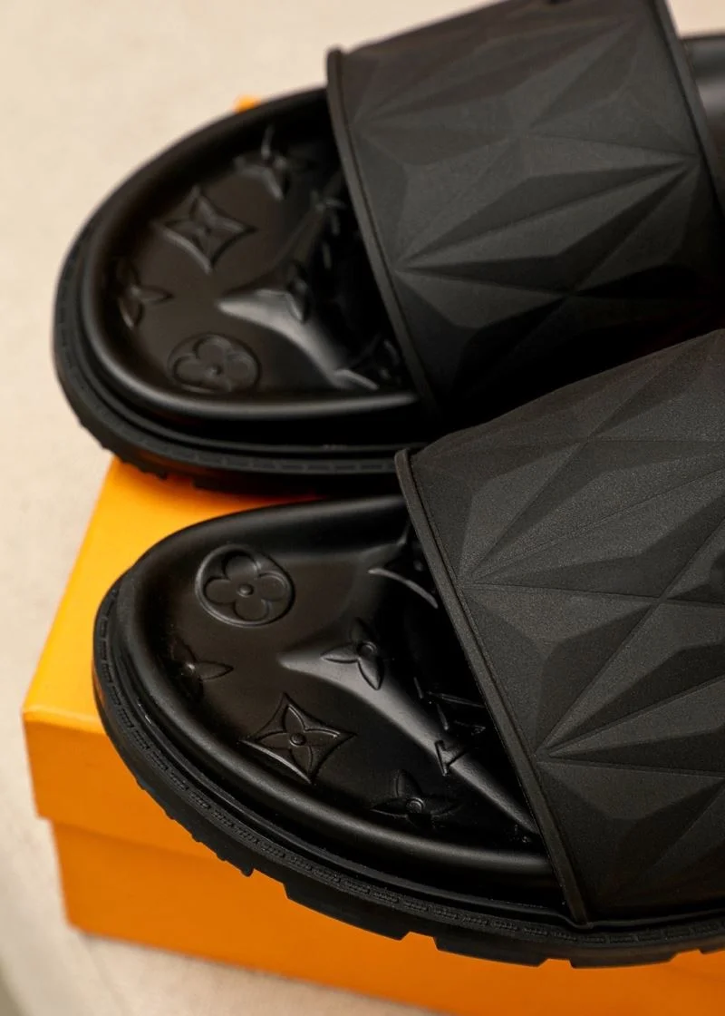 Affordable Louis Vuitton Slippers