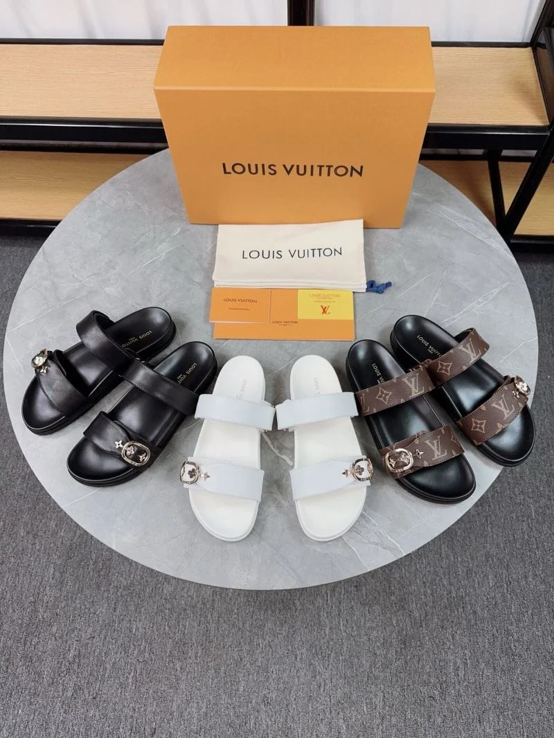 Louis Vuitton Slippers