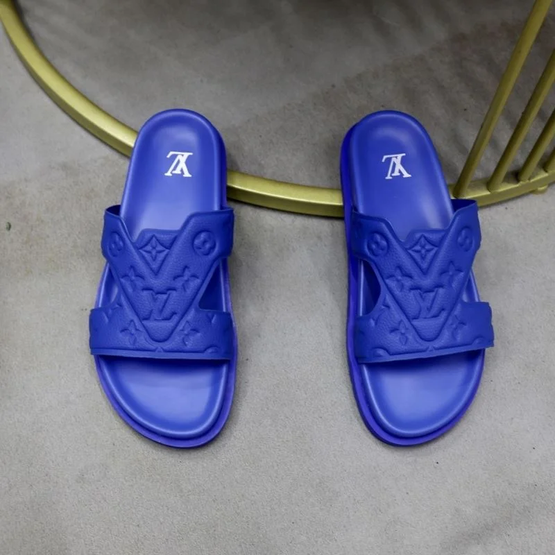 Brand-authenticated Louis Vuitton Slippers
