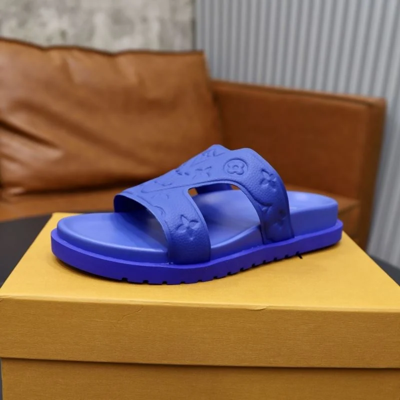 Brand-authenticated Louis Vuitton Slippers