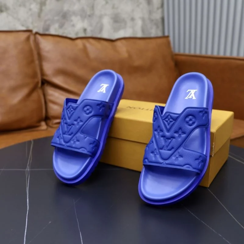 Brand-authenticated Louis Vuitton Slippers