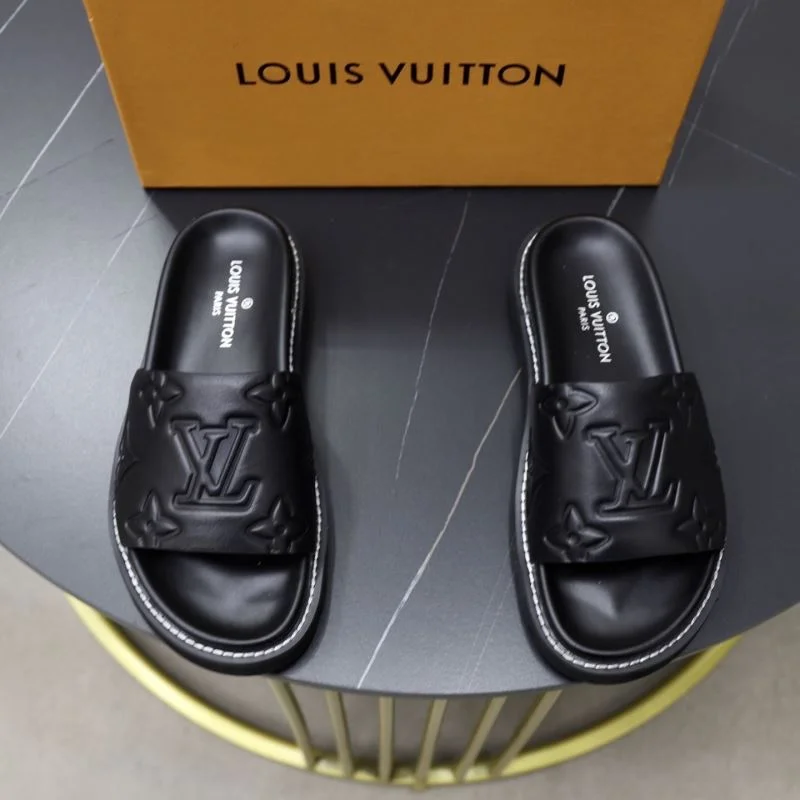 Louis Vuitton Slippers