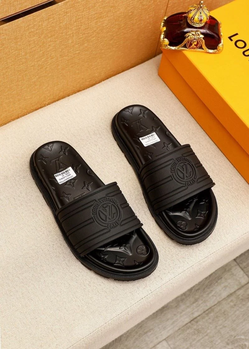 Louis Vuitton Slippers