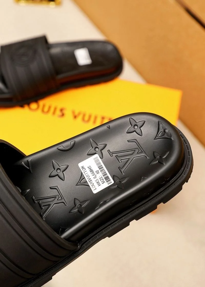 Bargain Louis Vuitton Slippers