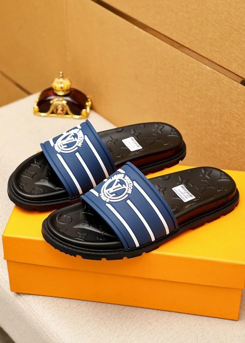Accurate model Louis Vuitton Slippers