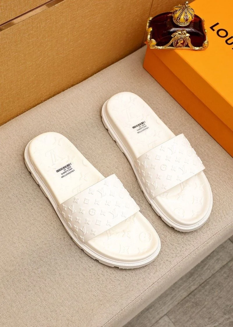 Louis Vuitton Slippers