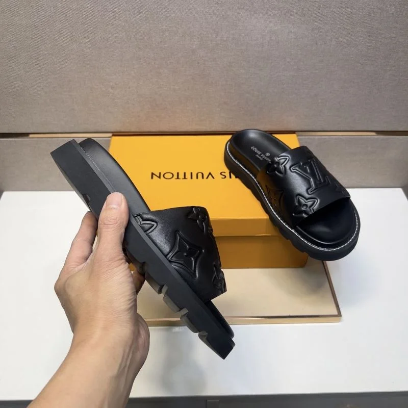 High accuracy Louis Vuitton Slippers