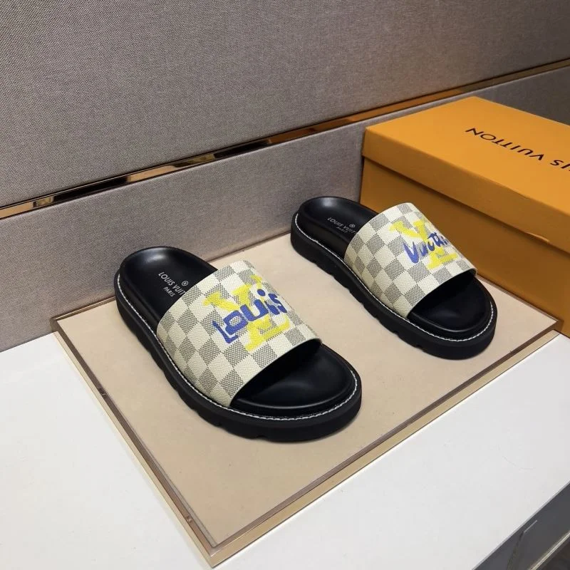 Louis Vuitton Slippers