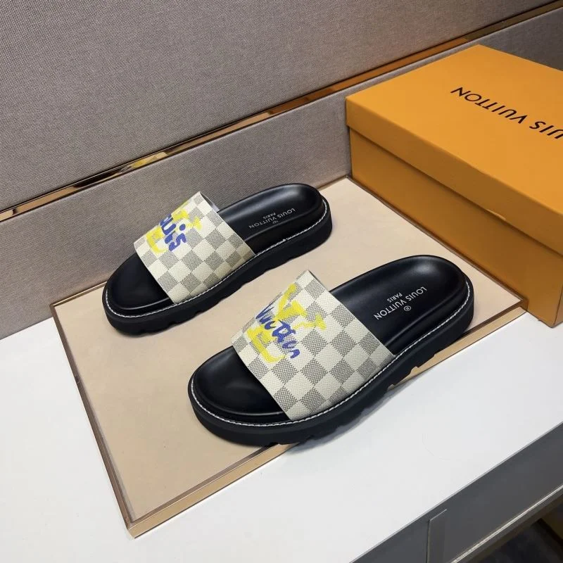 Brand-authenticated Louis Vuitton Slippers