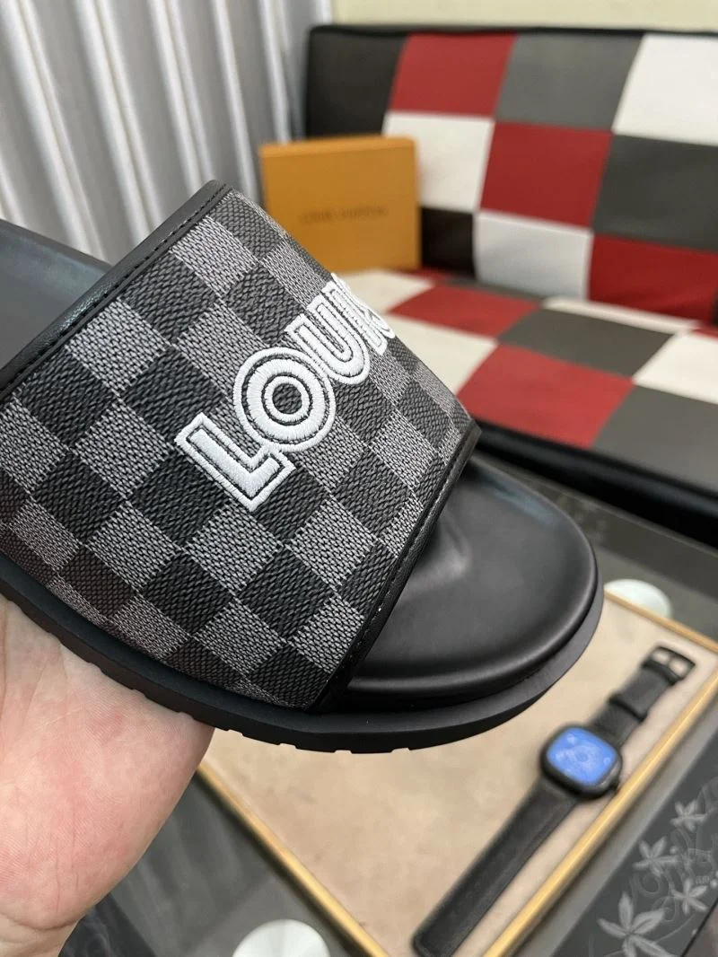 Top mirror Louis Vuitton Slippers