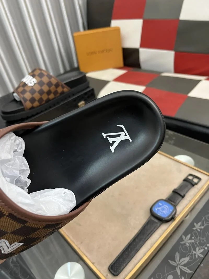 Inexpensive Louis Vuitton Slippers