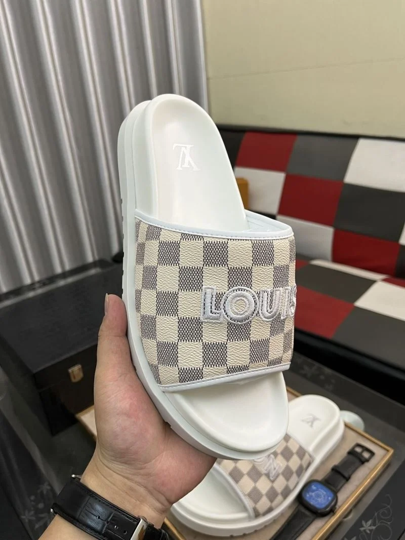 Official Louis Vuitton Slippers