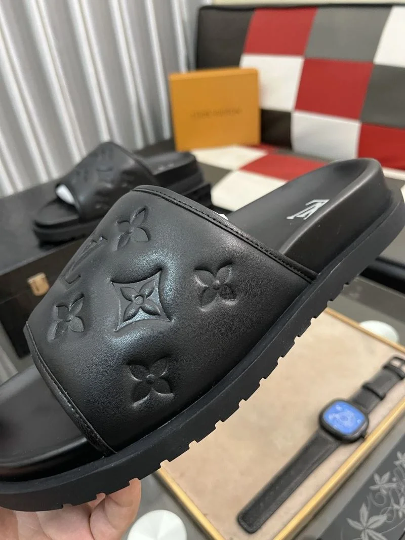 Exact replica Louis Vuitton Slippers
