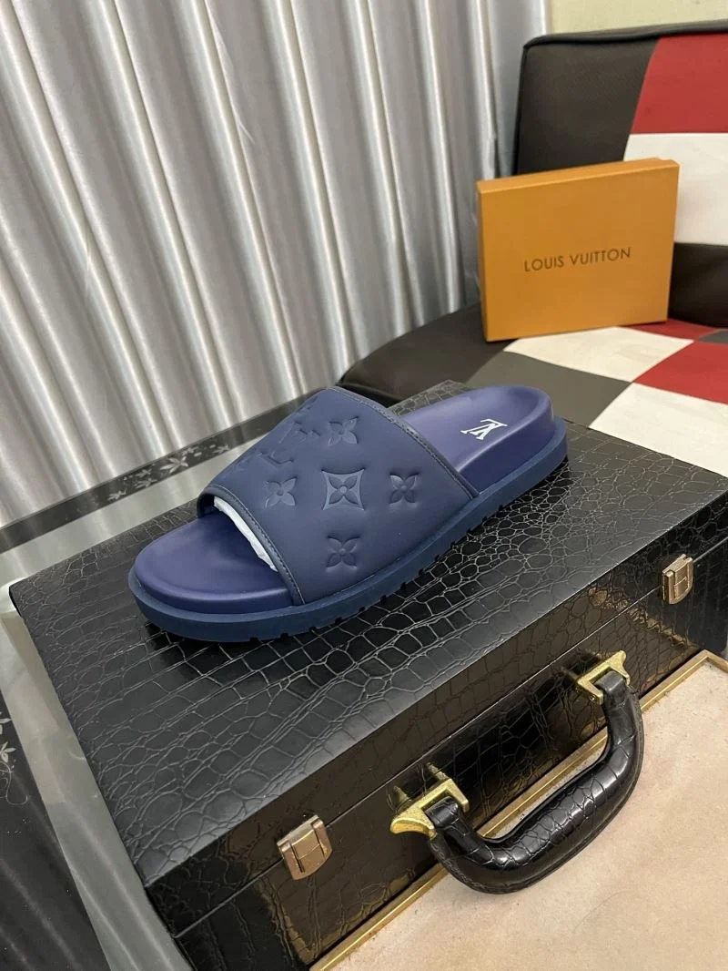 Louis Vuitton Slippers