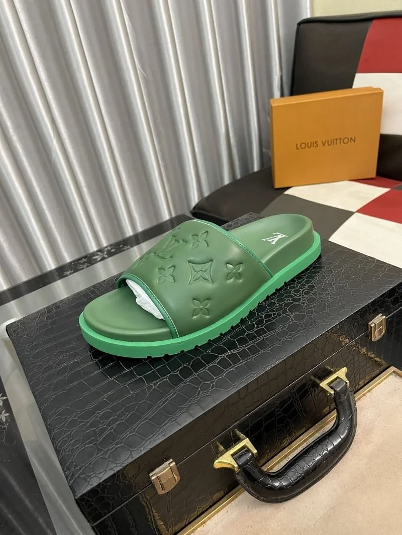 Louis Vuitton Slippers