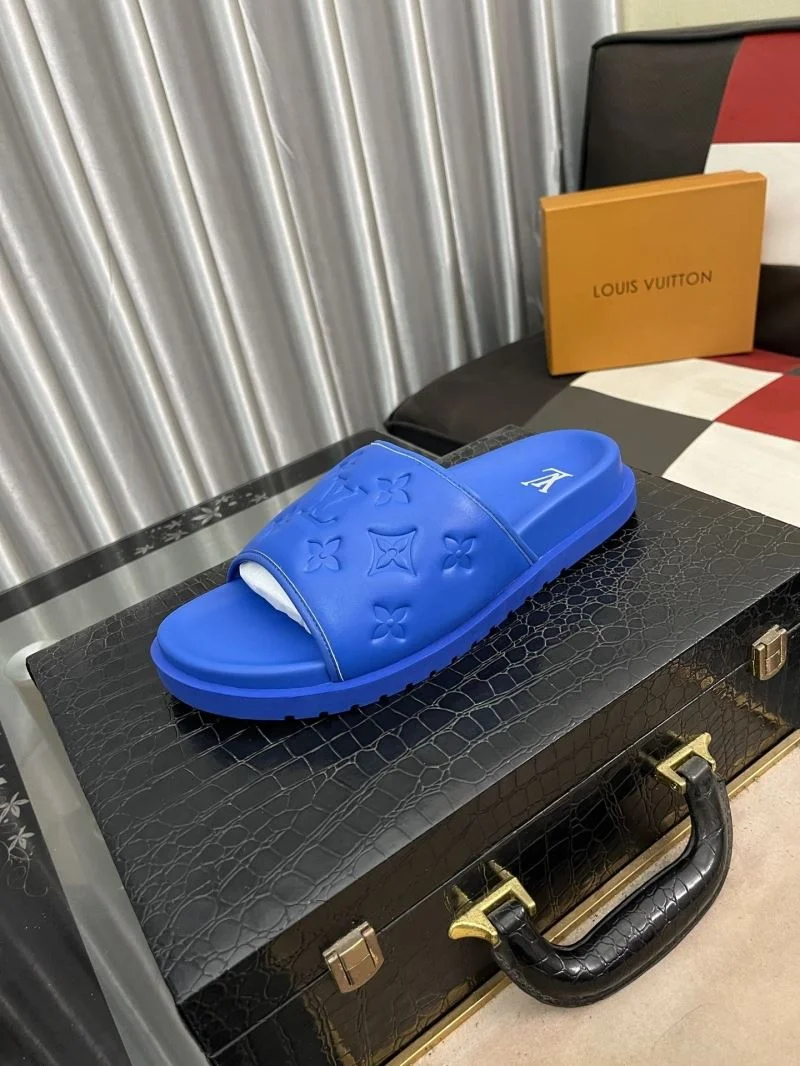 Louis Vuitton Slippers