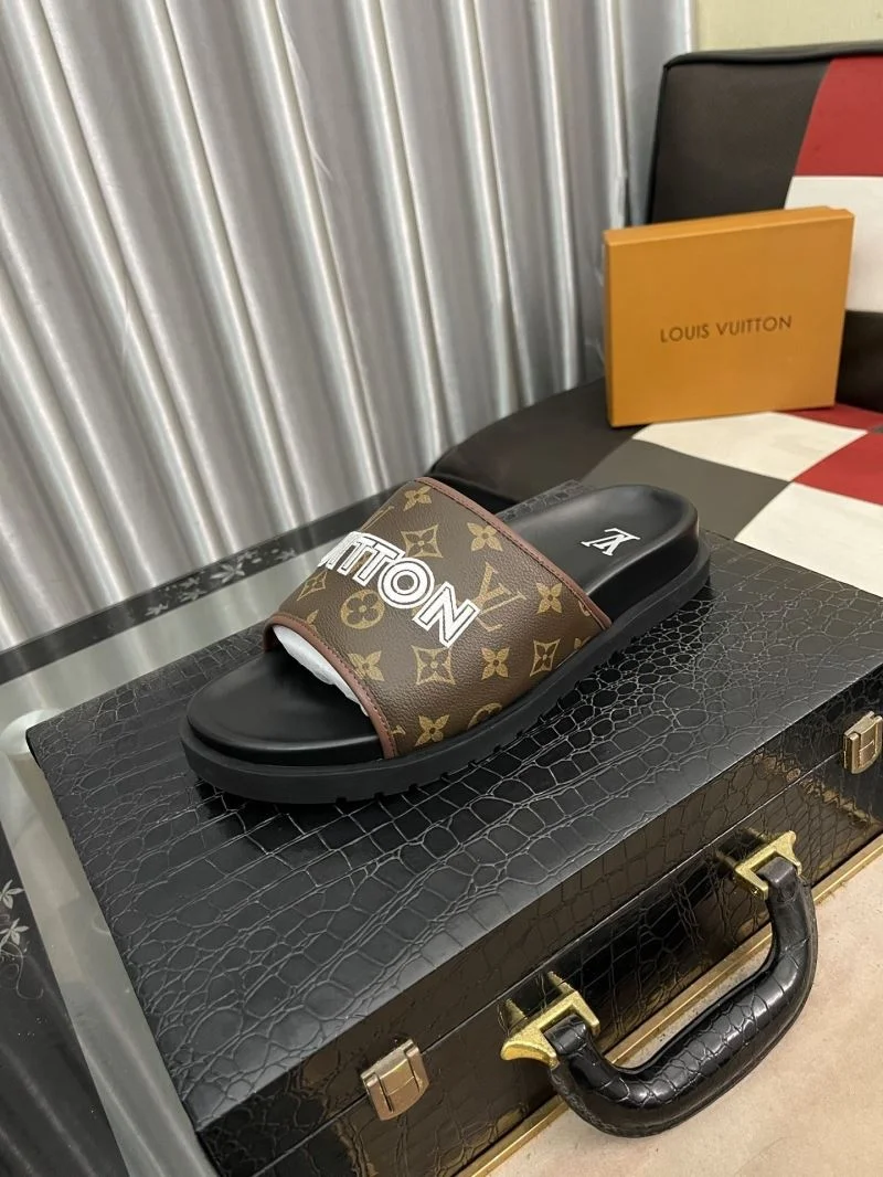 Louis Vuitton Slippers