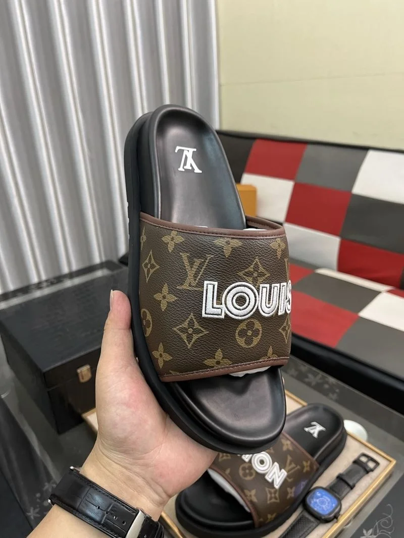 Factory-made Louis Vuitton Slippers