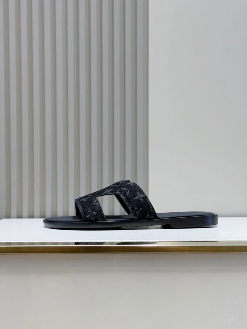 Top match Louis Vuitton Slippers