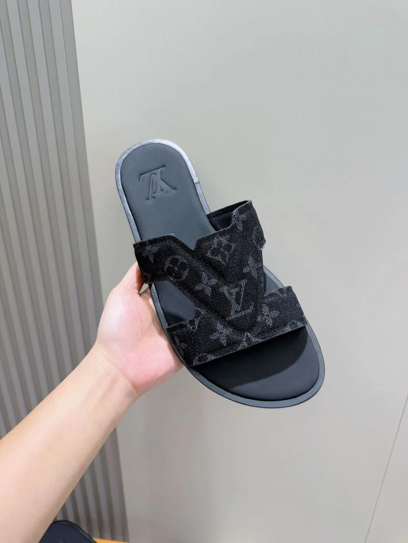 Top match Louis Vuitton Slippers