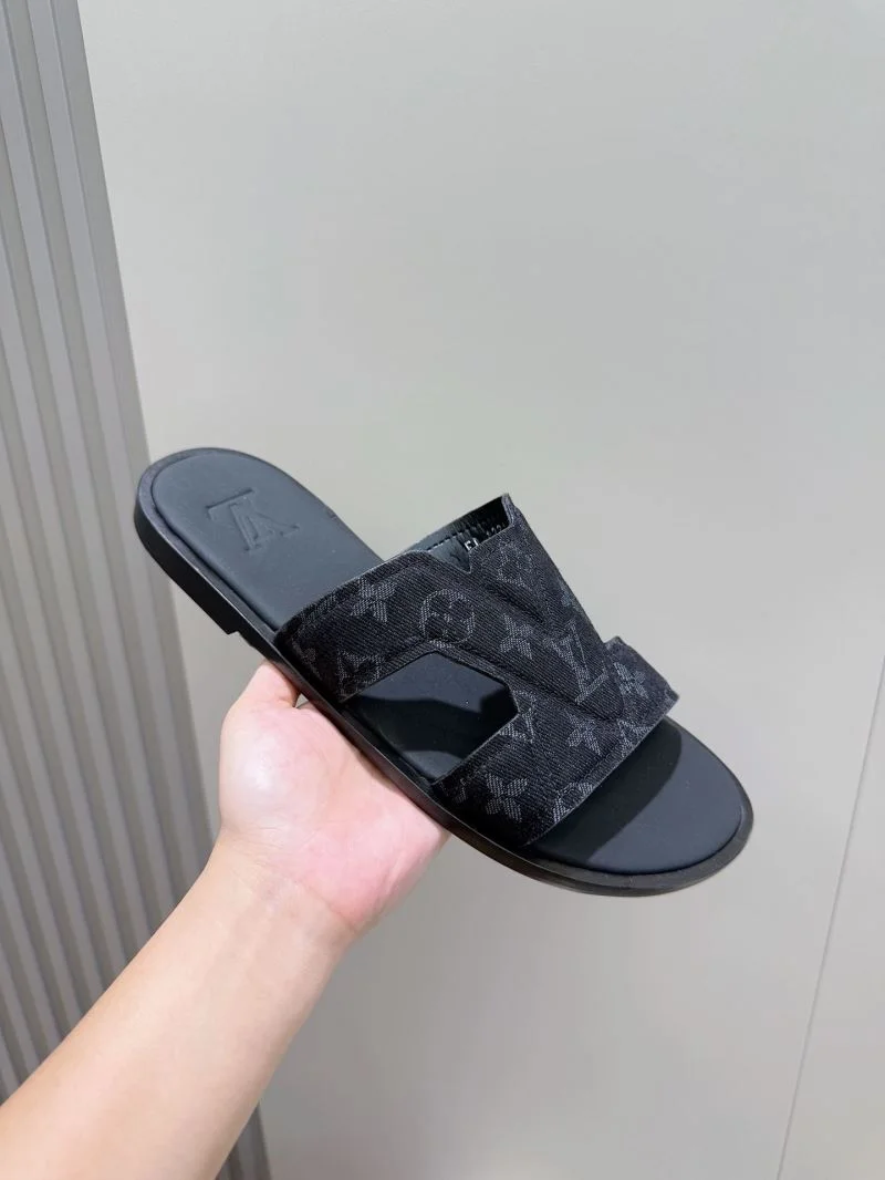 Top match Louis Vuitton Slippers