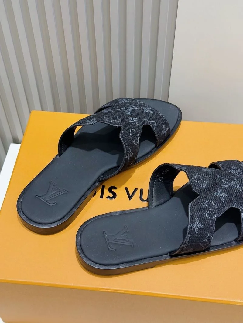Top match Louis Vuitton Slippers