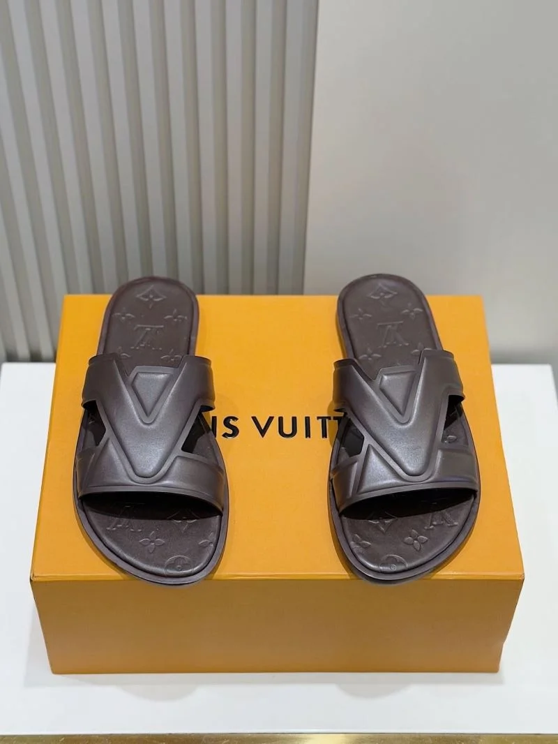 Louis Vuitton Slippers