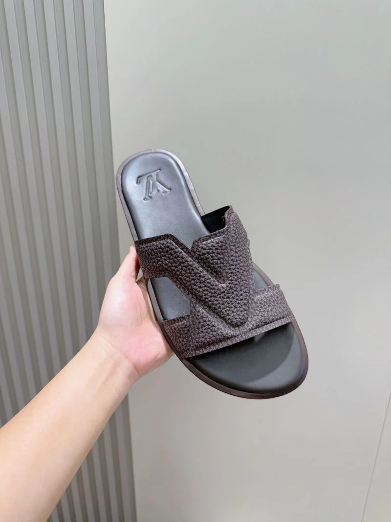 Inexpensive Louis Vuitton Slippers