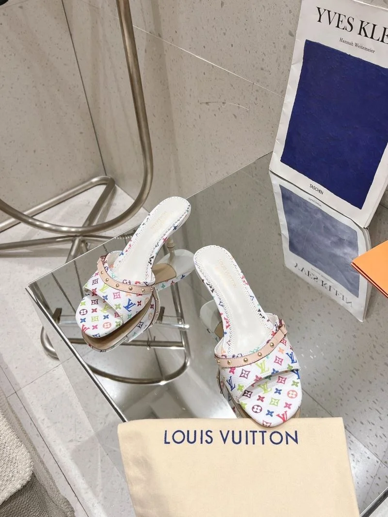 Discounted Louis Vuitton Slippers