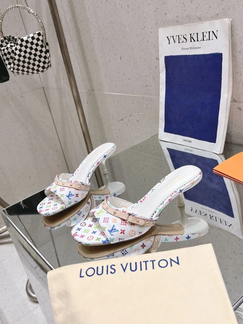 Discounted Louis Vuitton Slippers
