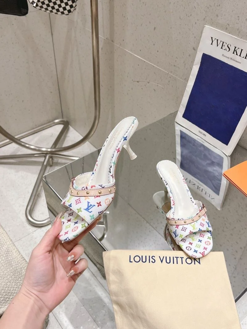 Discounted Louis Vuitton Slippers