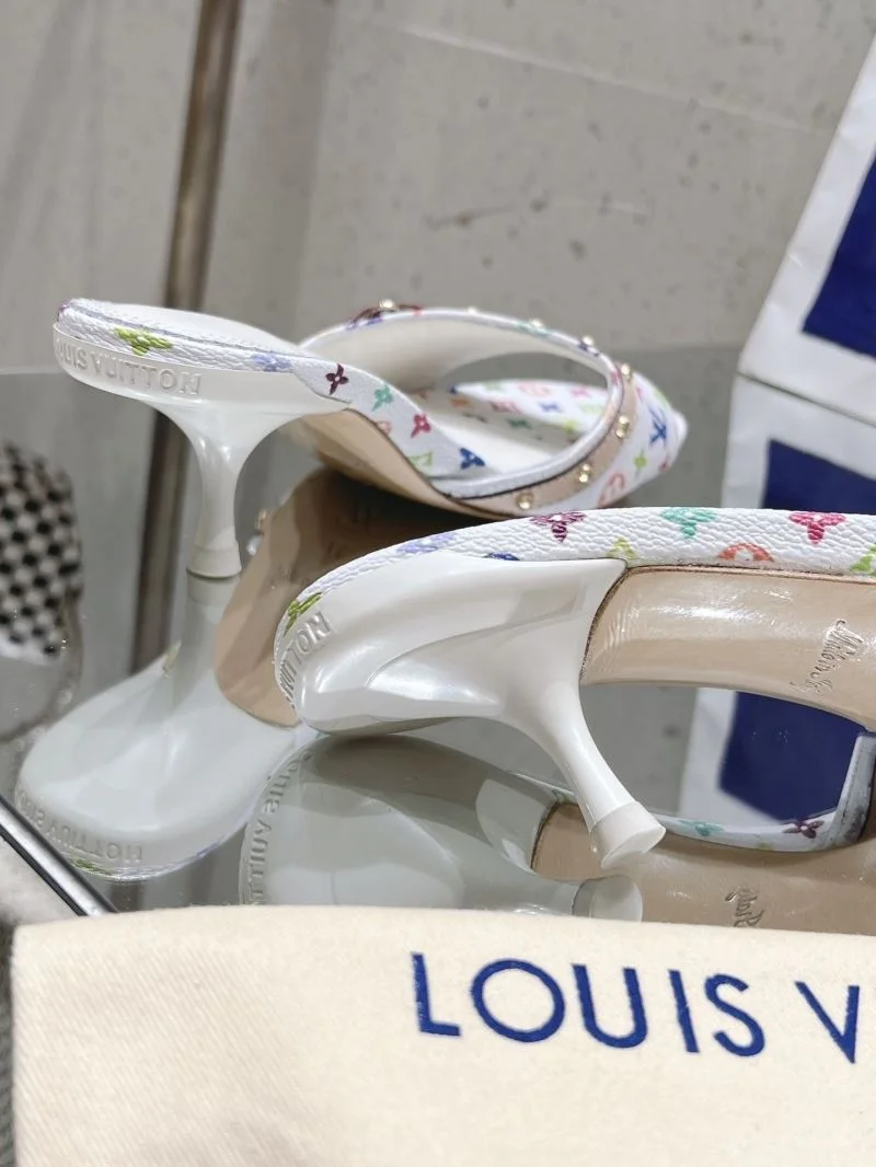 Discounted Louis Vuitton Slippers