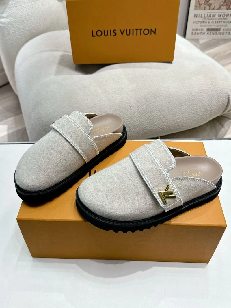 Louis Vuitton Slippers