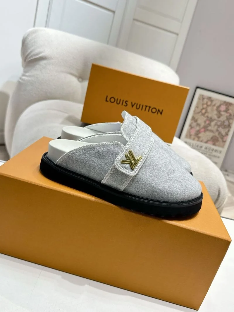 Brand-authenticated Louis Vuitton Slippers