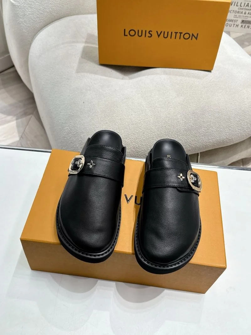 Louis Vuitton Slippers