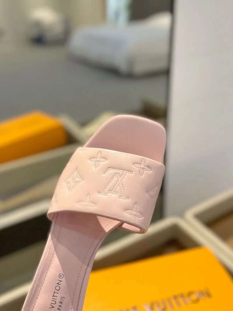 Perfect replica Louis Vuitton Slippers