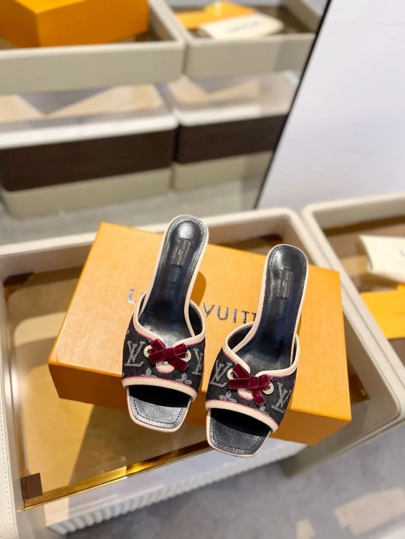 Brand-authenticated Louis Vuitton Slippers