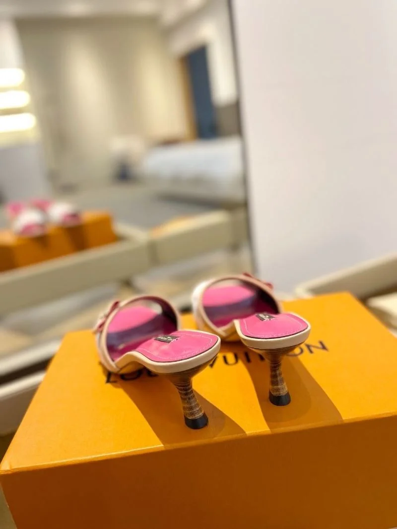 Brand-original Louis Vuitton Slippers