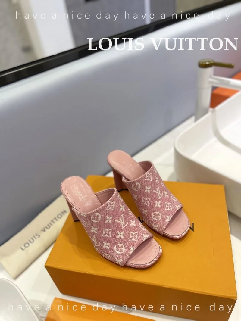 Low-cost Louis Vuitton Slippers