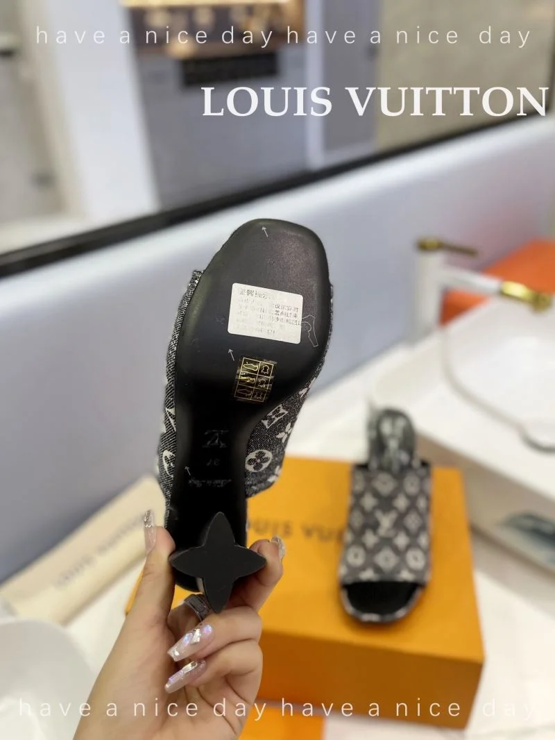 Original Louis Vuitton Slippers