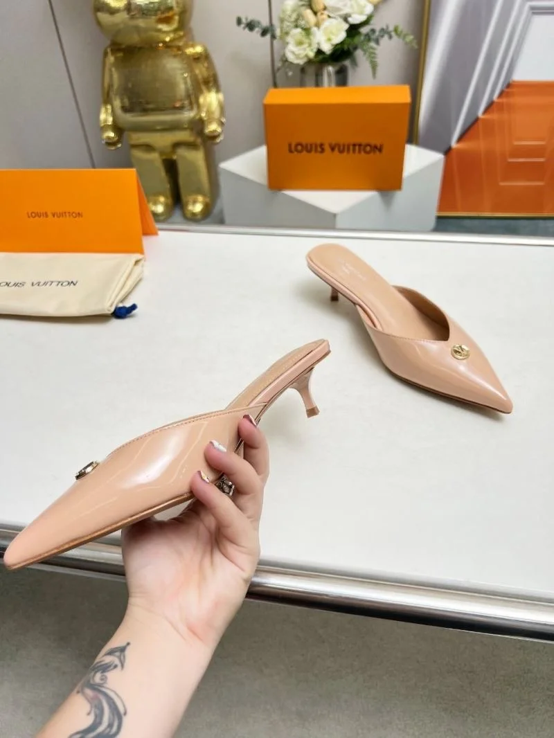 Economical Louis Vuitton Slippers