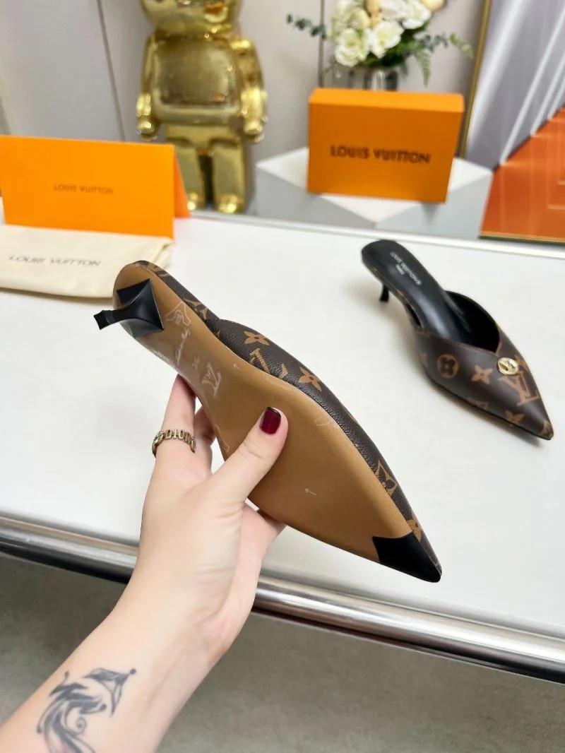 Discounted Louis Vuitton Slippers