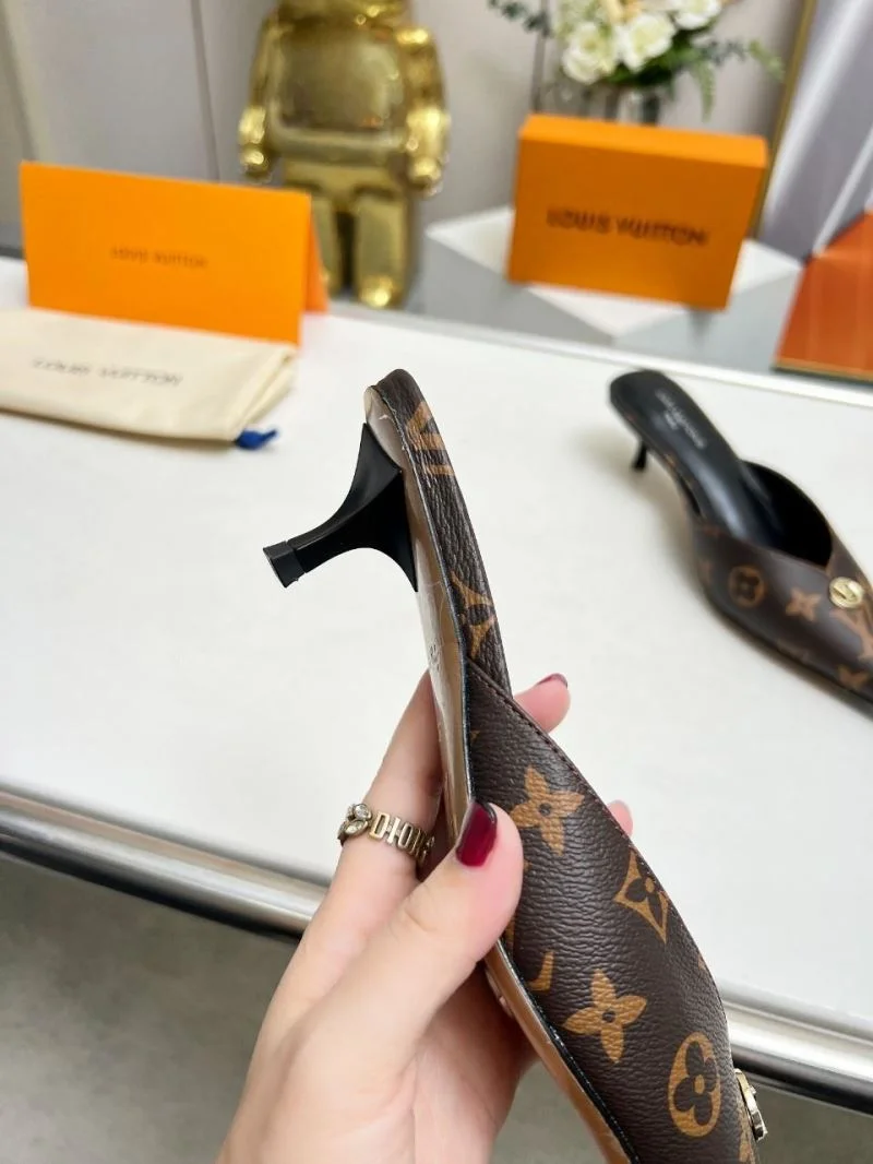 Discounted Louis Vuitton Slippers