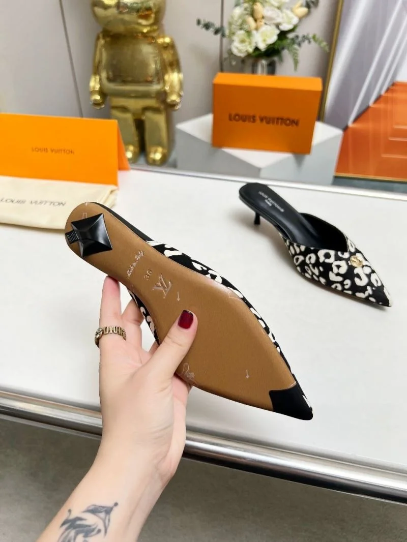 Precise copy Louis Vuitton Slippers