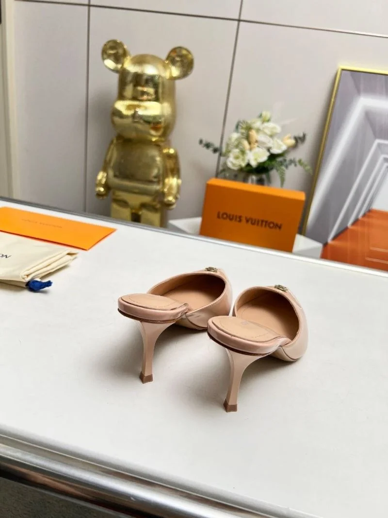 Bargain Louis Vuitton Slippers