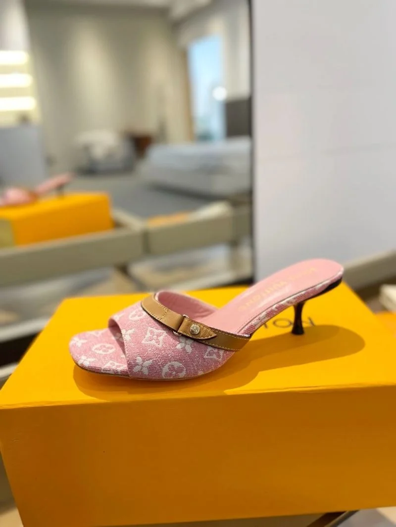 Louis Vuitton Slippers